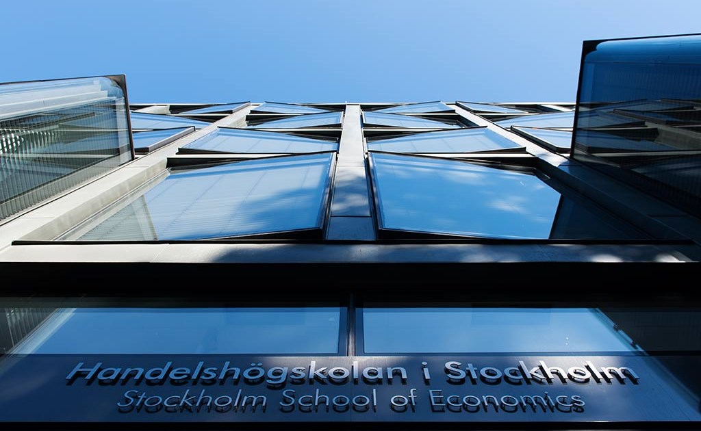 Center for Forecasting and Data Analytics - hhs.se - Stockholm School ...